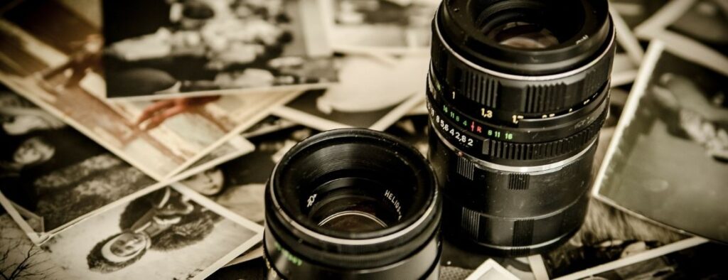 First Documentary - The Begging Of The Documentaries